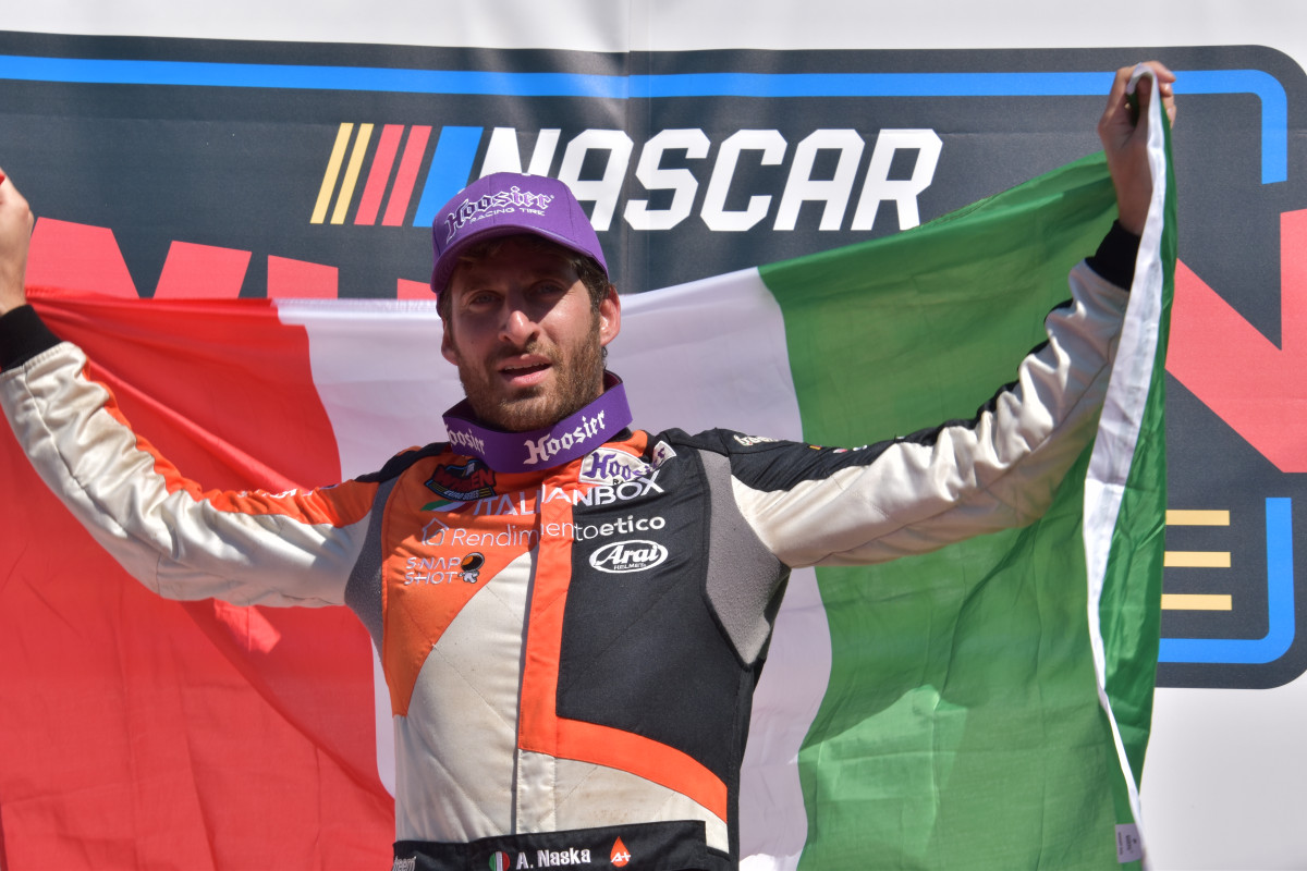 Alberto Naska dominiert das Wochenende der NASCAR Whelen Euro Series in ...